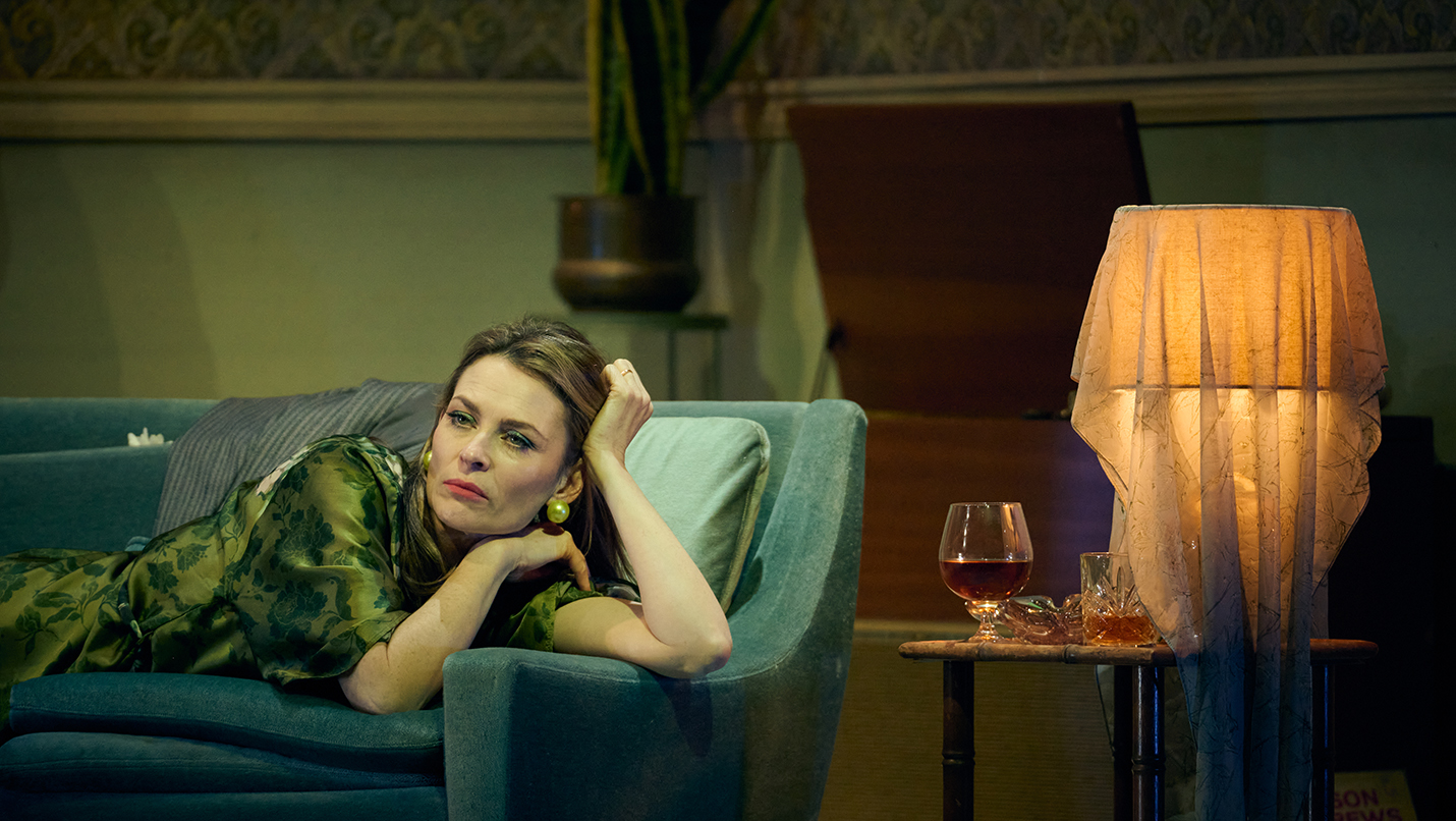 Edward Albee's Who's Afraid of Virginia Woolf? - Sydney Theatre Company